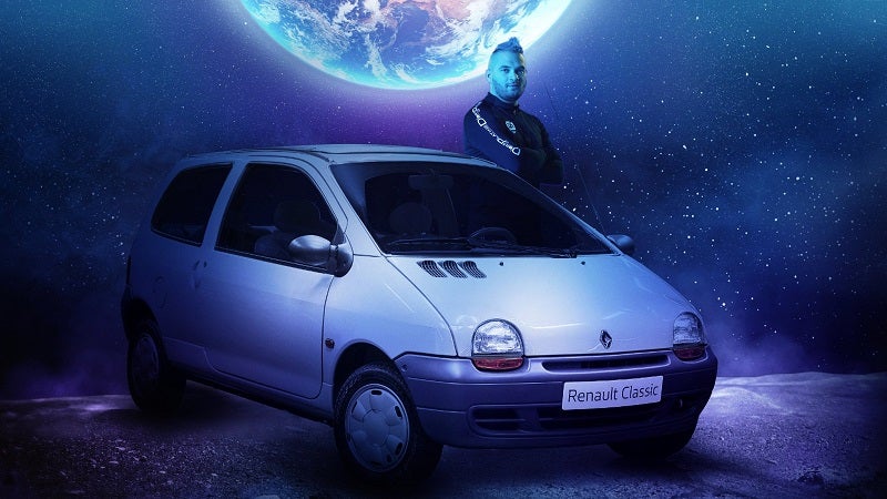 Renault propose une couverture pour le prochain album de Jul avec sa ...