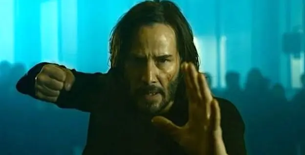 Pilule bleue ou pilule rouge : voici les premières images de Matrix 4