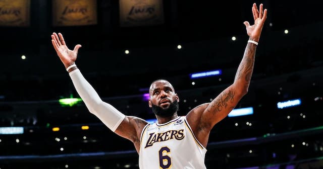 LeBron James en mode James Bond dans cette nouvelle publicité