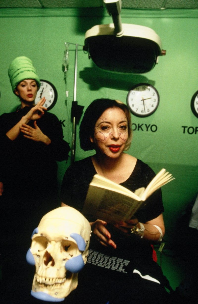 5 choses surprenantes à savoir sur ORLAN, artiste politique et féministe