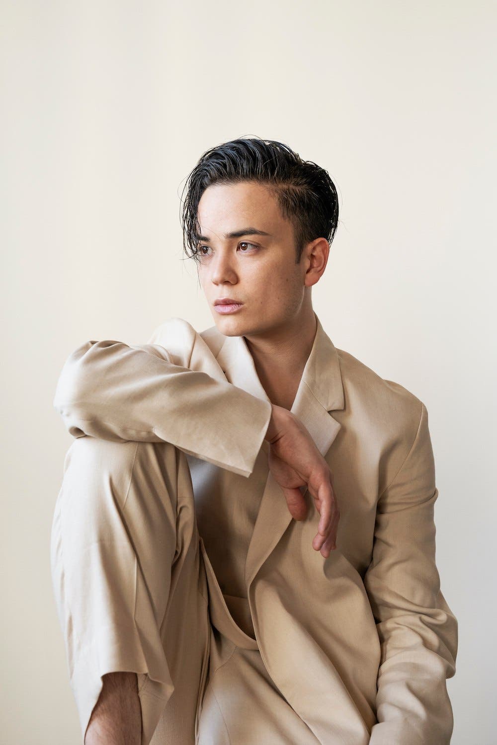 Qui est Jérémy Tran, le danseur qui a réinterprété la photo de la ...