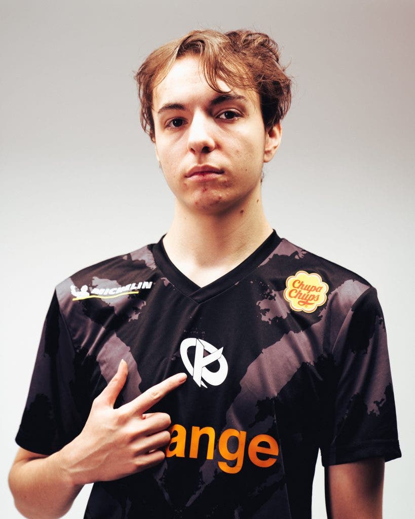 Caliste, petit génie de l’e-sport, grand champion en devenir