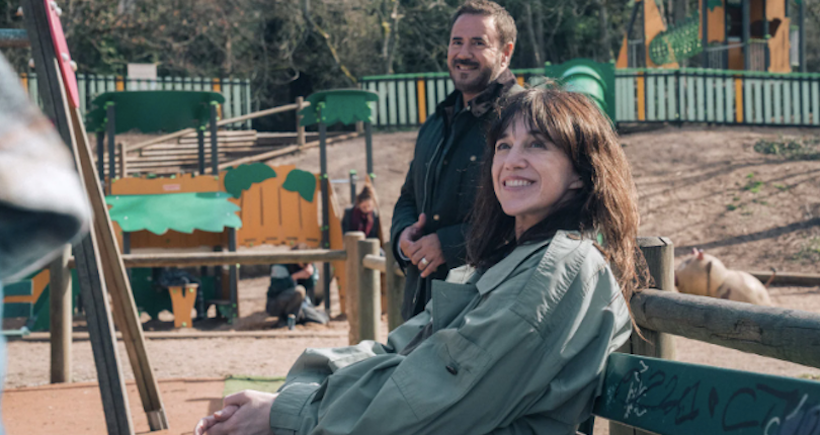 Dans la bande-annonce de son premier film, Florent Bernard embarque ...