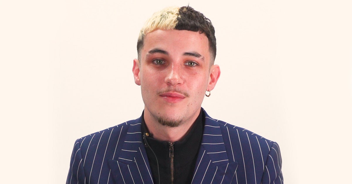 Le iench le représente et Gradur est né le même jour que lui, découvrez ...