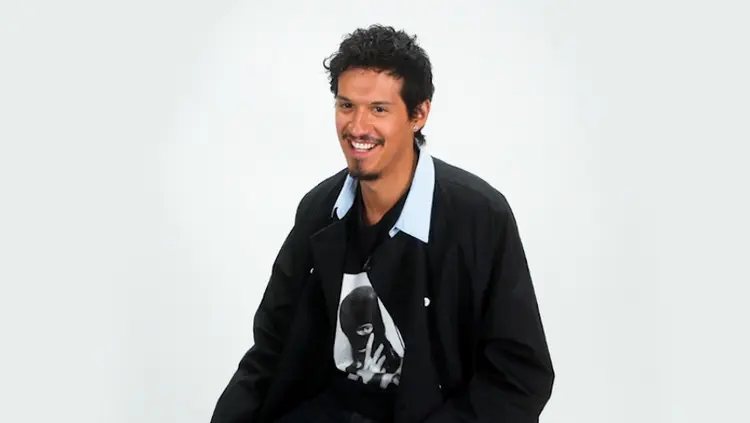 Omar Apollo rejoint Daniel Craig au casting du nouveau film de Luca ...