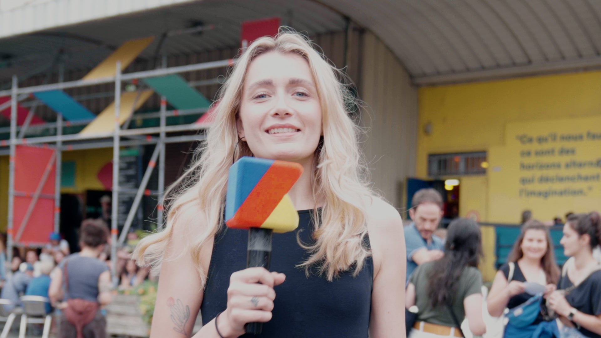 Notre envoyée (très) spéciale Fanny, aka La Panny, n’était pas à la ...