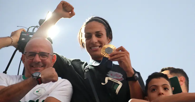 La boxeuse Imane Khelif est rentrée en Algérie acclamée par une foule ...