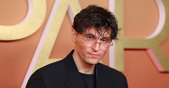 Le tournage du film sur Johnny débute bientôt avec Benjamin Voisin