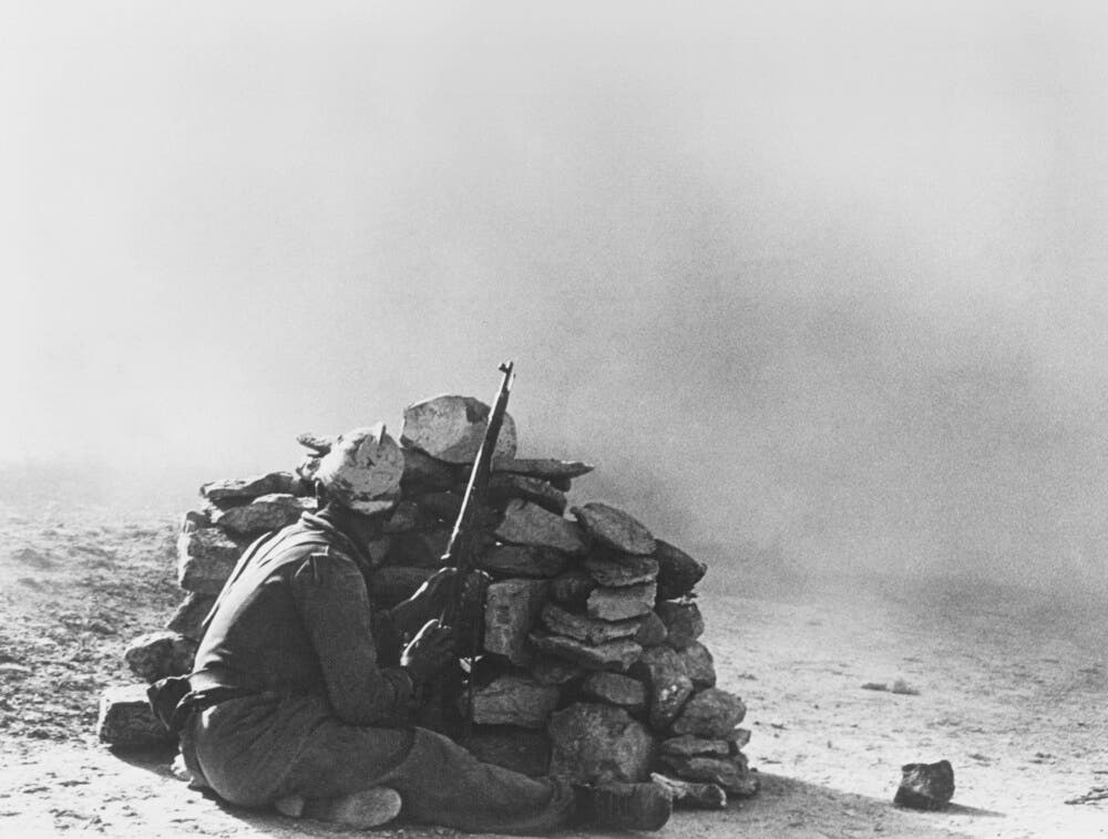Robert Capa, icône de la photographie de guerre, est au centre d’une ...